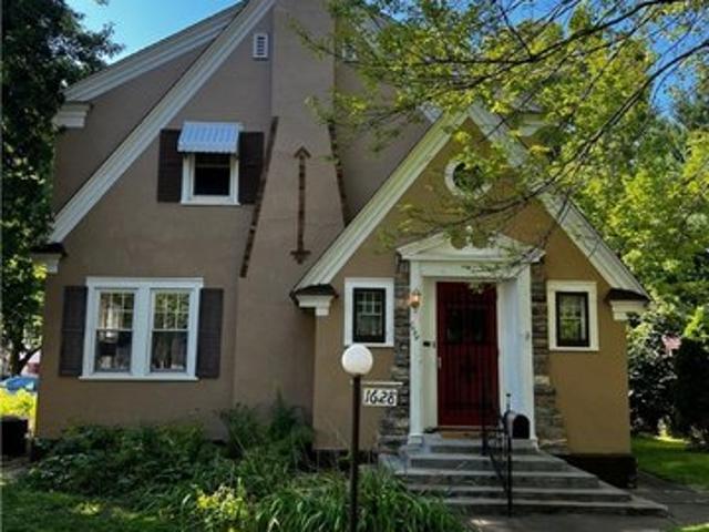 1628 Rust St, Eau Claire, WI 54701