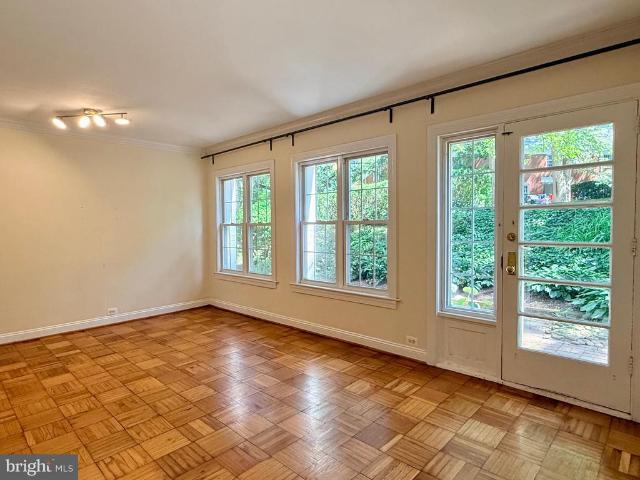 1628 Ripon Place