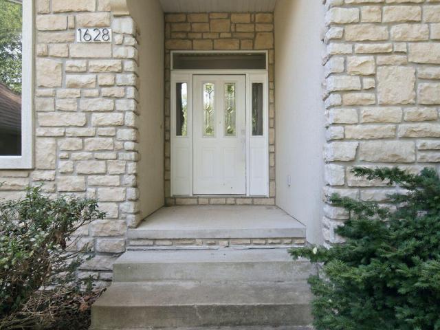 1628 S Charing Road