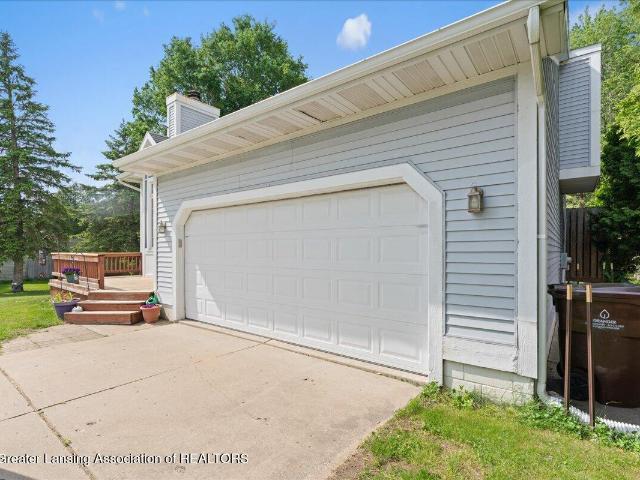 1628 W Herbison Drive