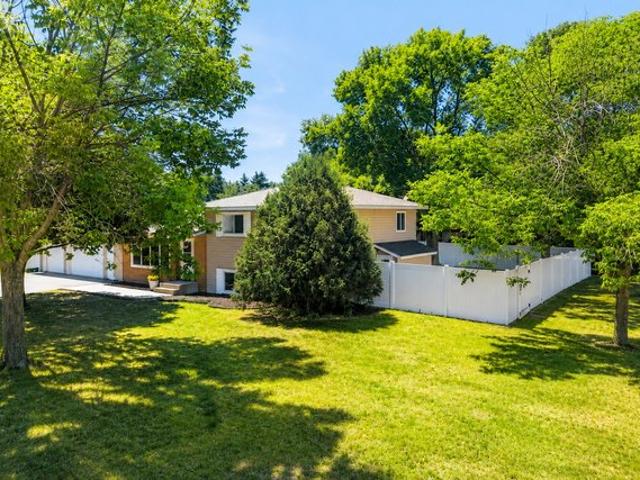 16290 Galena Ave W, Lakeville, MN 55068