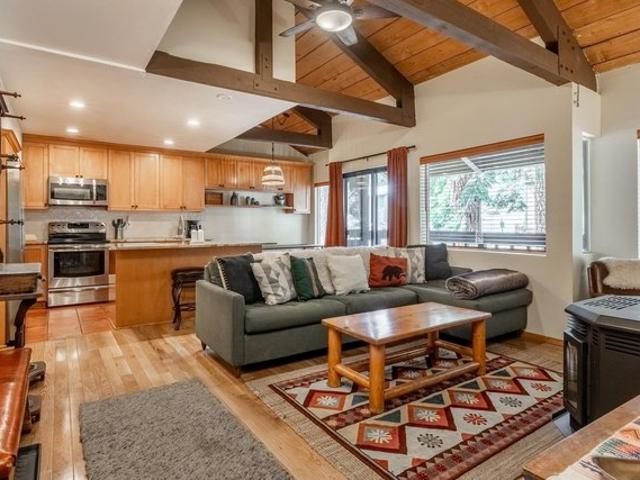 1629 Majestic Pines Dr Unit 46, Mammoth Lakes, CA 93546