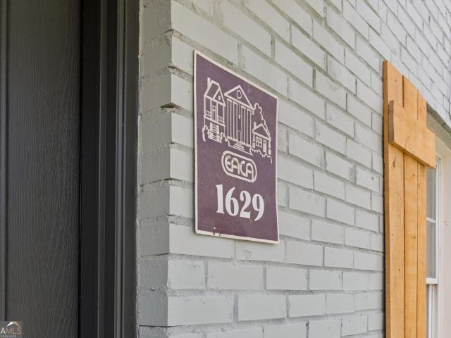1629 May Avenue SE