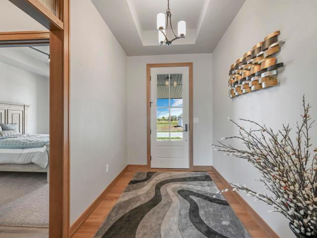 1629 N Honeysuckle Dr, De Pere, WI 54115 | MLS #50323 | Compass