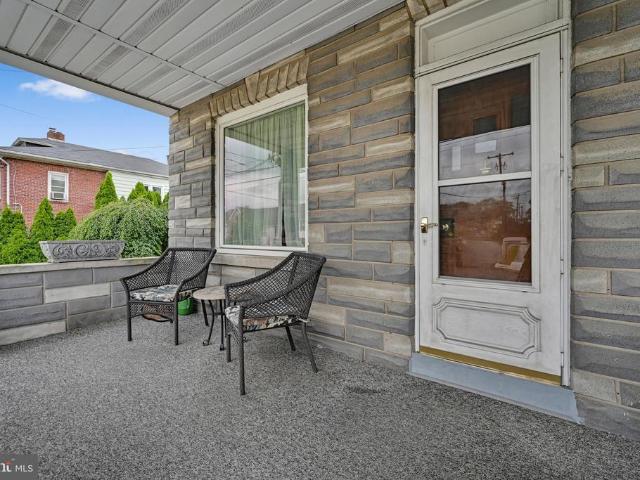 1629 New Holland Road