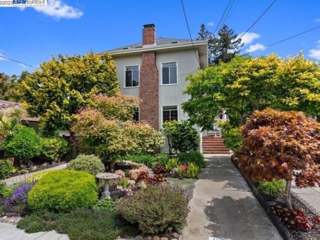 1629 Alameda Ave, Alameda, CA 94501