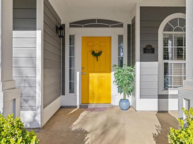 1629 Angel Lane