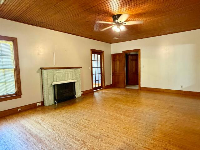1629 buena vista rd