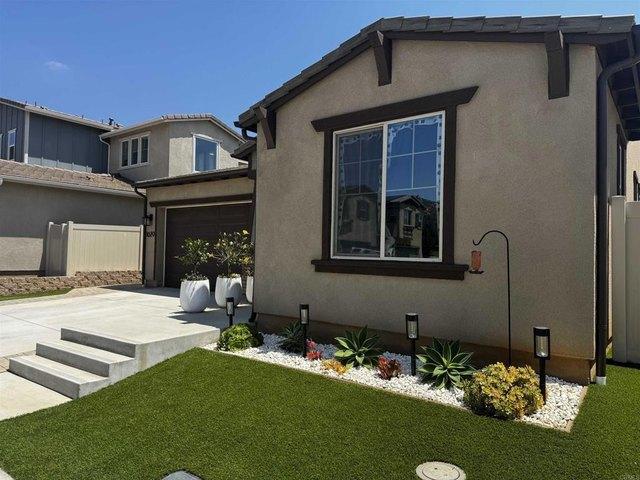 1629 Carol Lee Ln, Escondido, CA 92026