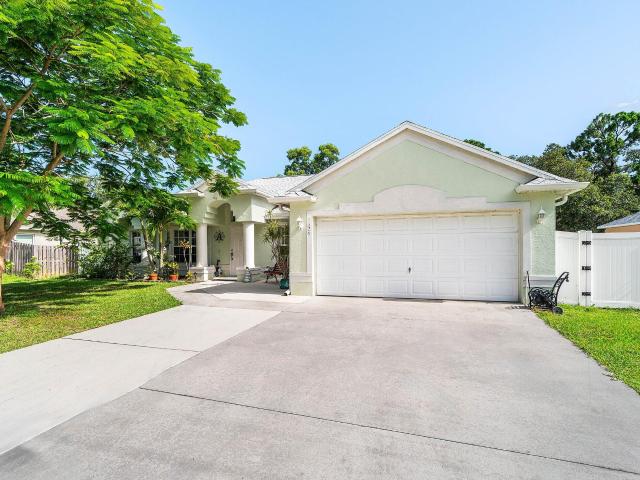 1629 SW Fortune Rd, Port St. Lucie, FL 34953 | MLS #R11104