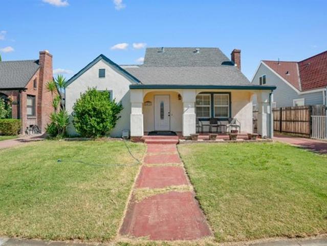 1629 W Poplar St, Stockton, CA 95203