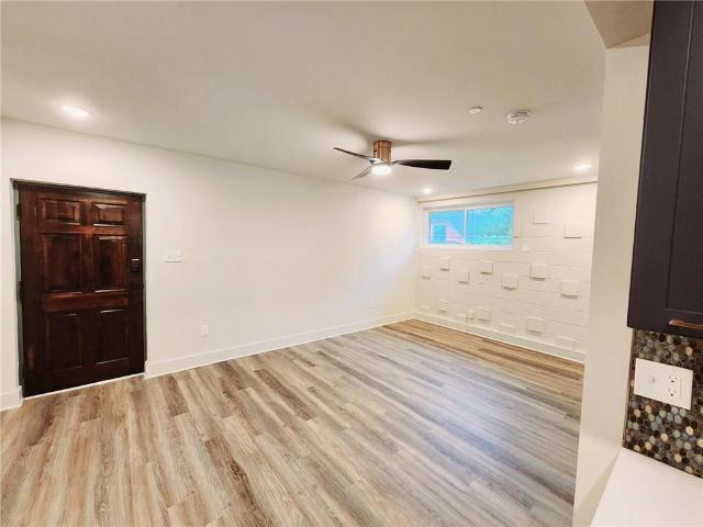 1629 Washington Avenue # 205