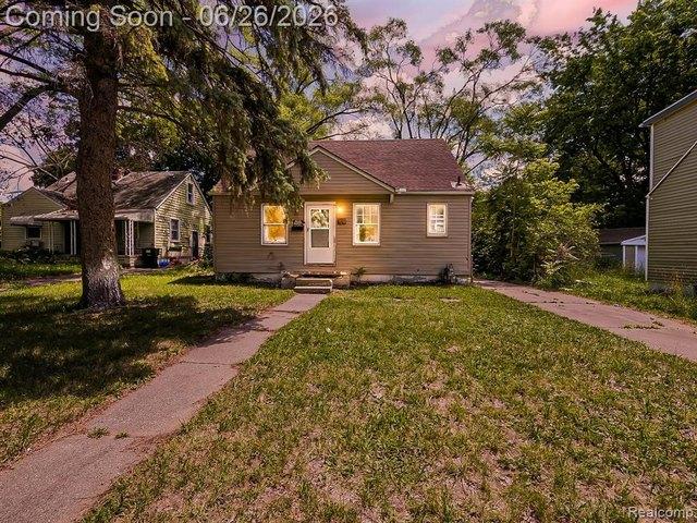 16200 Chatham St, Detroit, MI 48219
