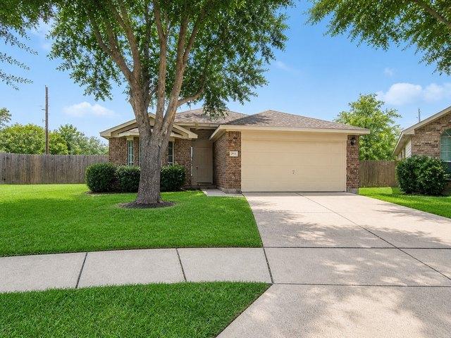 16202 Broadglen Ct, Houston, TX 77082