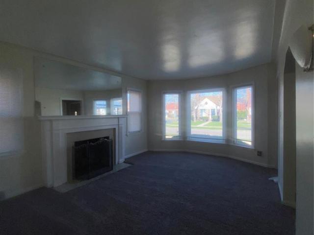16207 Biltmore Street