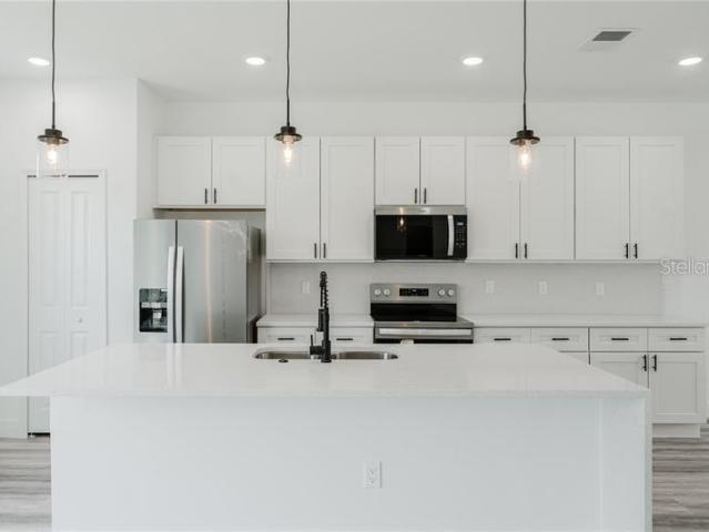 16204 SW 27th Terrace Rd, Ocala, FL 34473 | MLS #O6347