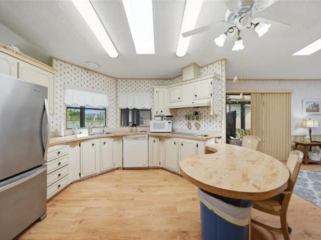 16209 Asheboro Ct, Fort Myers, FL 33908 | MLS #D6148