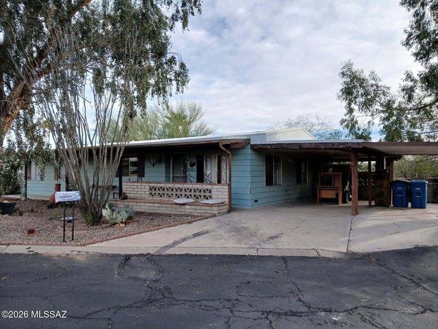 1620 N Via Frondosa, Green Valley, AZ 85614