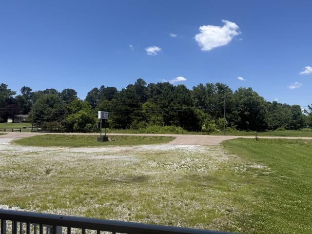 1620 Ardmore Hwy