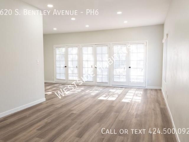 1620 Bentley Gorgeous, fully renovated building located in West Los Angeles