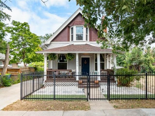 1620 Dallas St, Aurora, CO 80010