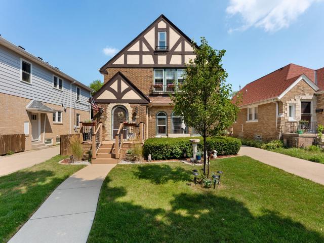 1620 E Olive St, Unit 1622