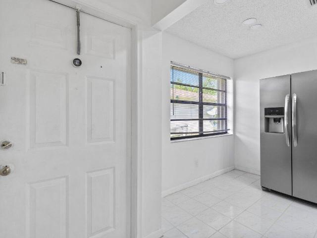 1620 Granfern Ave, Unit 1620, West Palm Beach, FL 33415 | MLS #B26050