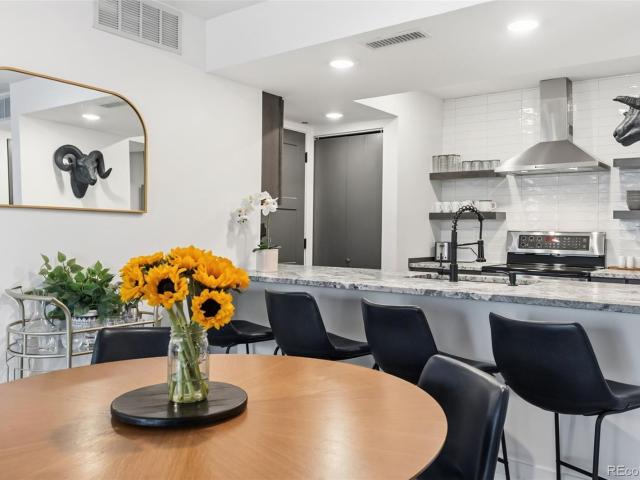 1620 Lakeview Terrace # 104B