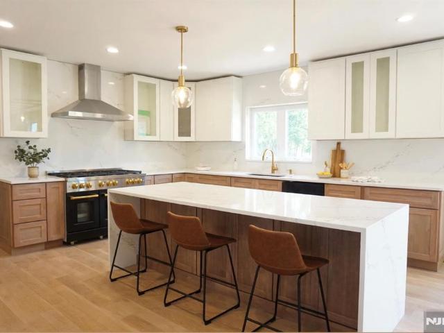 1620 Raritan Road