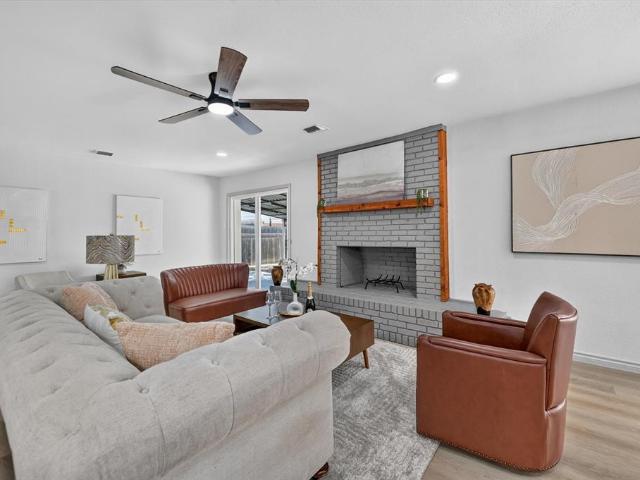 1620 Sunnybrook Drive