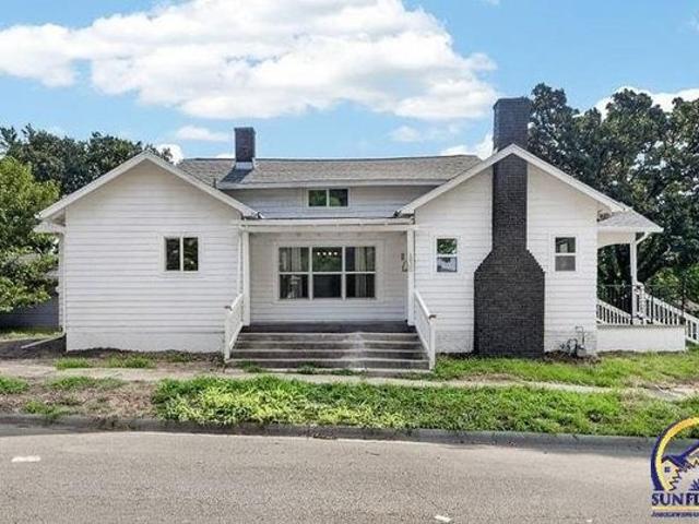 1620 SW Lincoln St, Topeka, KS 66604