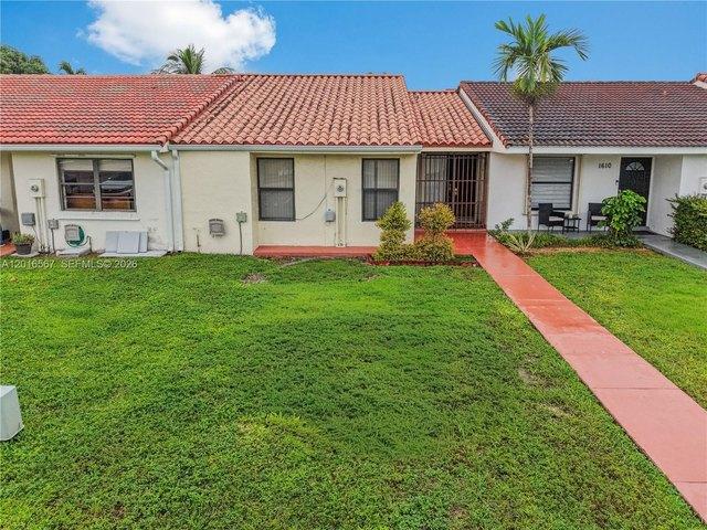 1620 SW 124th Pl Unit 1, Miami, FL 33175