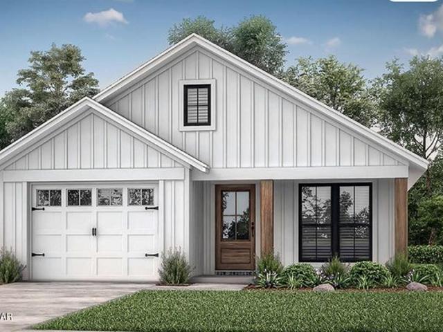 1620 S Maple St, Carthage, MO 64836