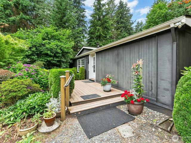 1620 th Avenue SE