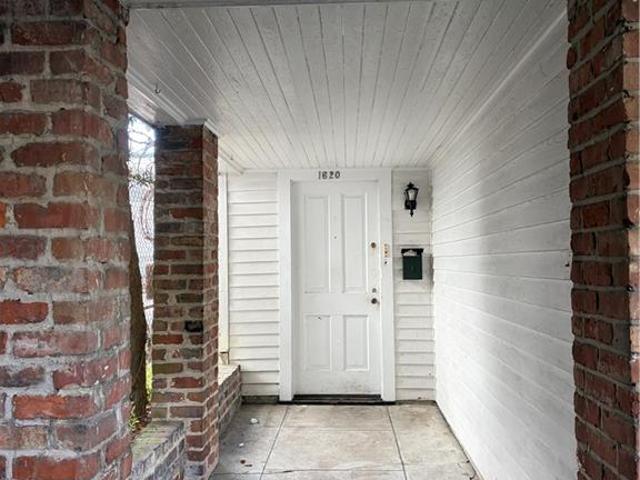 1620 Third Street