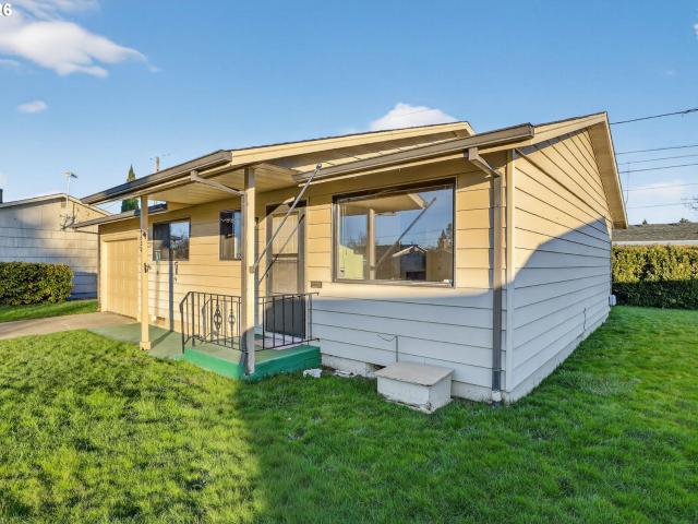 1620 Thompson Rd, Woodburn, OR 97071 | MLS #555639 | Compass