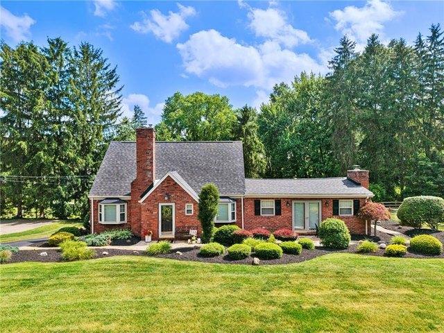 1620 Upper St Clair Dr, Pittsburgh, PA 15241