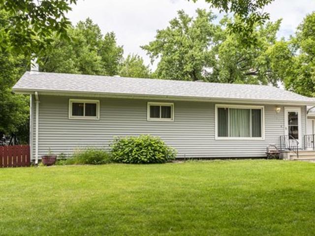 1620 19th St NW, East Grand Forks, MN 56721