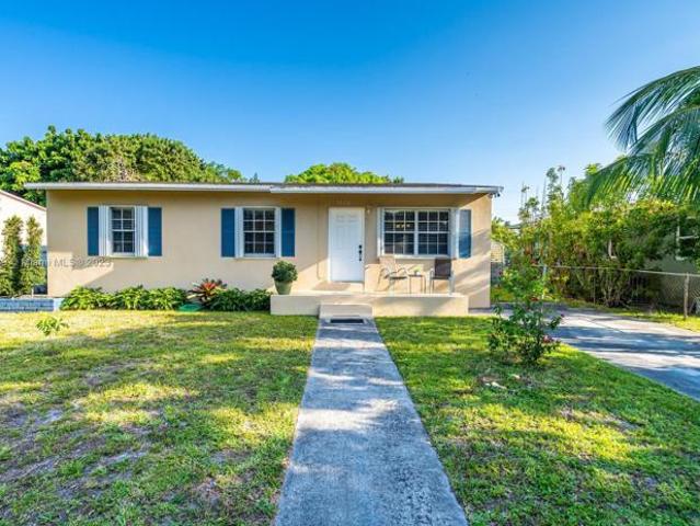 1620 124th St NW, North Miami, FL 33167