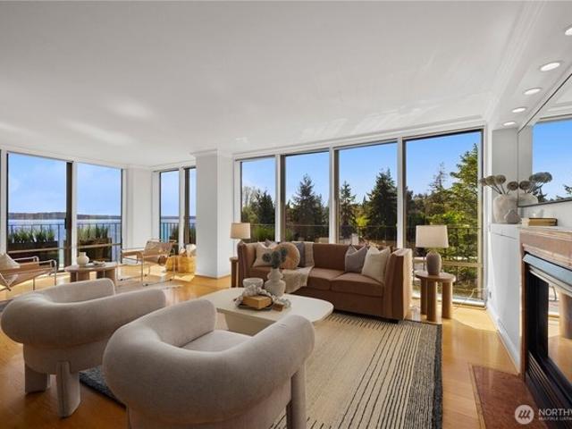 1620 43rd Ave E Apt 4C, Seattle, WA 98112