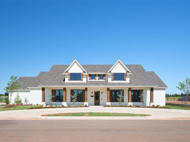 16213 Blackberry Farm Road