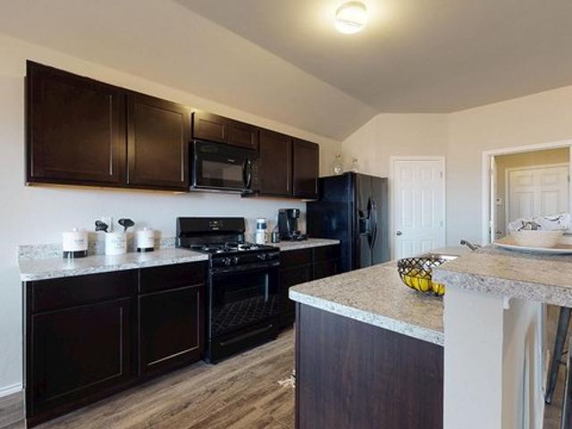 16213 Maroon Dr, Piedmont, OK 73078