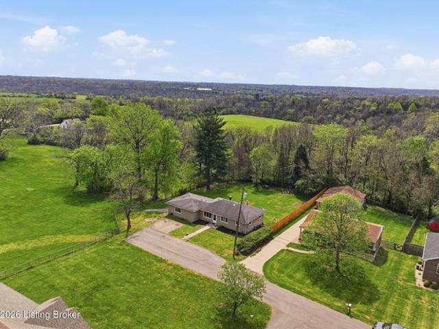 16214 Pamela Jo Ave, Louisville, KY 40245