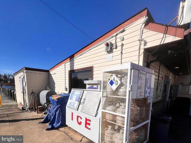 16215 Cobb Island Road