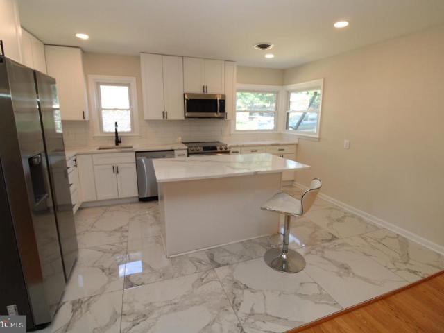 16215 Redland Road