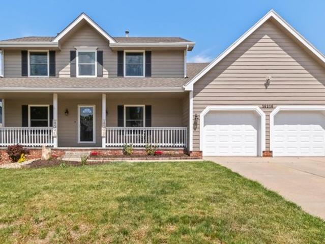 16216 Parker St, Omaha, NE 68118
