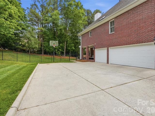 16219 Millsford Court