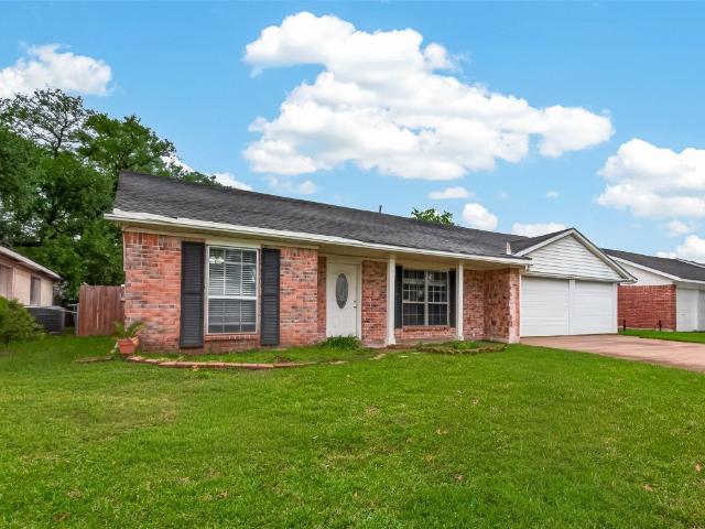 16219 Rill Ln, Houston, TX 77062 | MLS #90047 | Compass