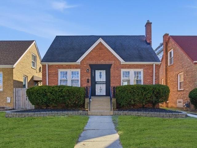 1621 N 73rd Ct, Elmwood Park, IL 60707