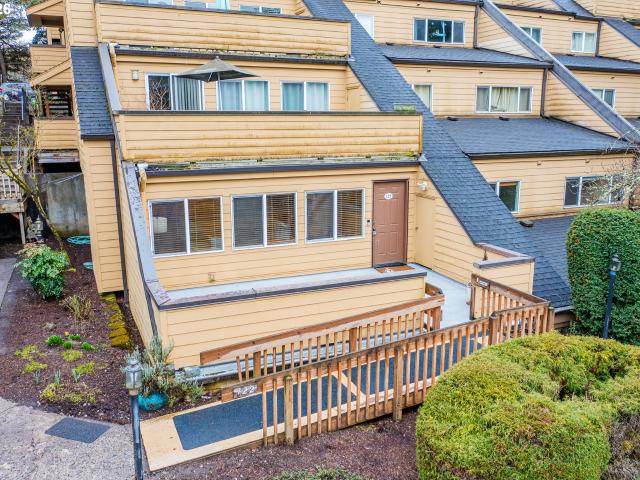 1621 NE 113th St, Unit 122, Vancouver, WA 98686 | MLS #647748 | Compass